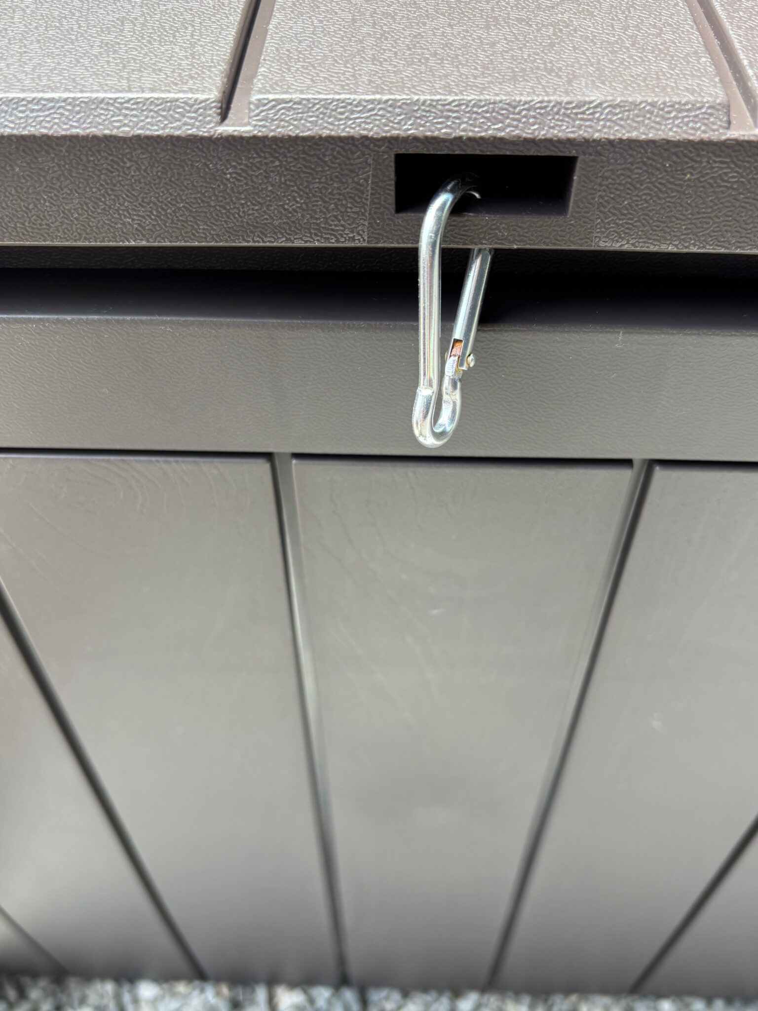 【庭がスッキリ】女性一人で組み立てOK！Alebert収納ボックスが優秀すぎた | Rinのシンプルライフ